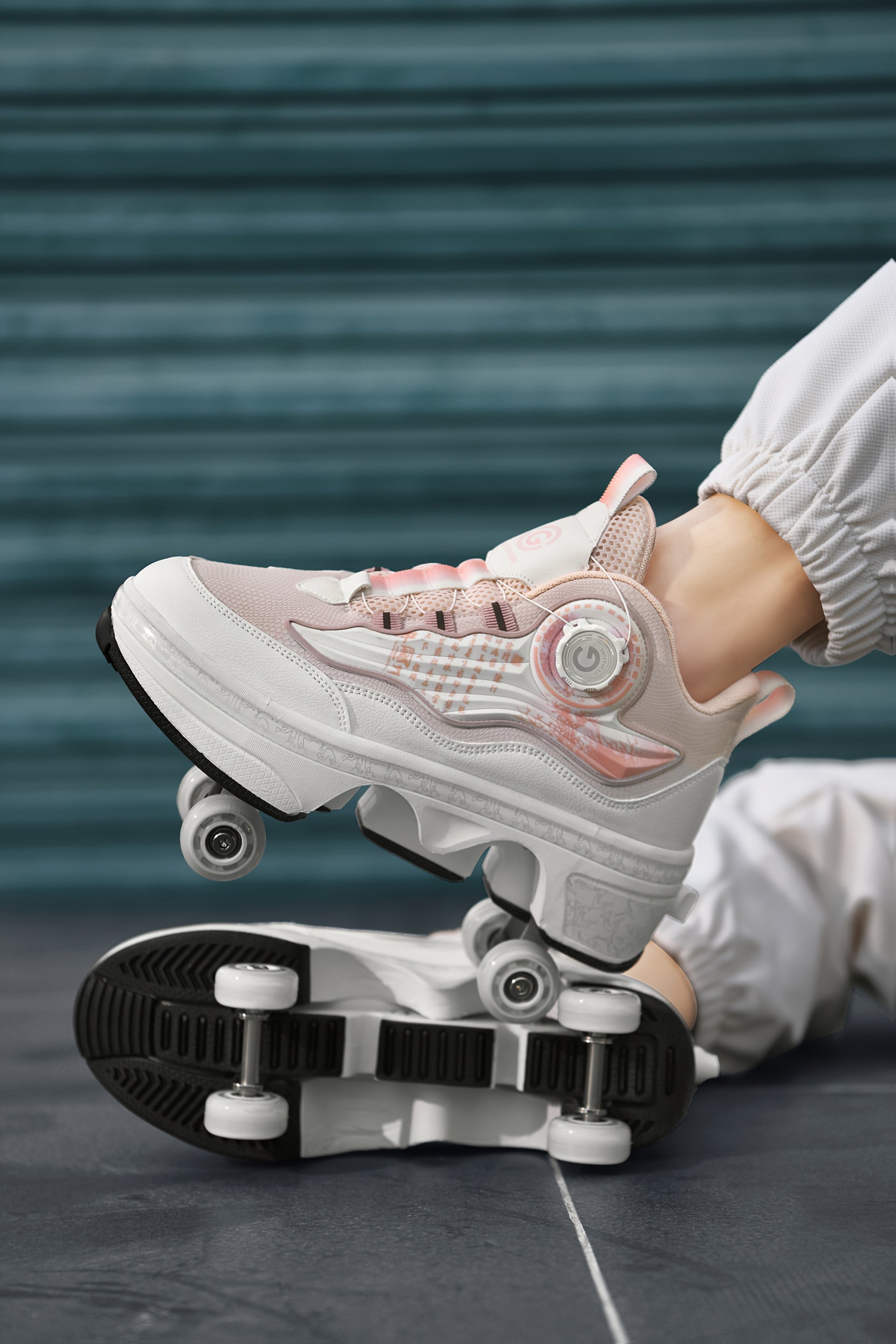 HighPeak Transformable Skate Shoes – 2-in-1 Walkable Four-Wheel Shoes