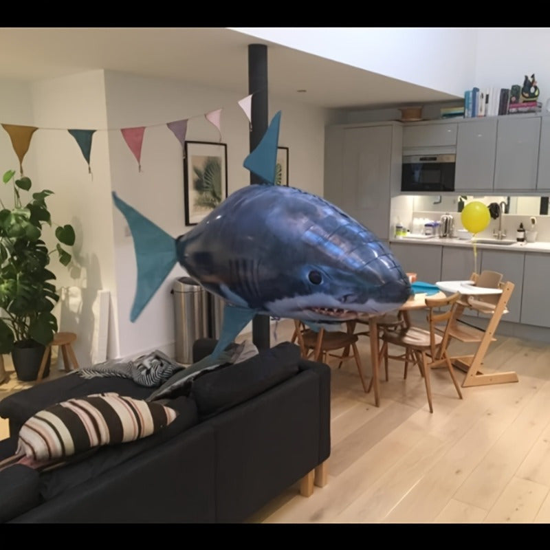 HighPeak Remote Control Flying Shark – Giant Inflatable RC Balloon Toy